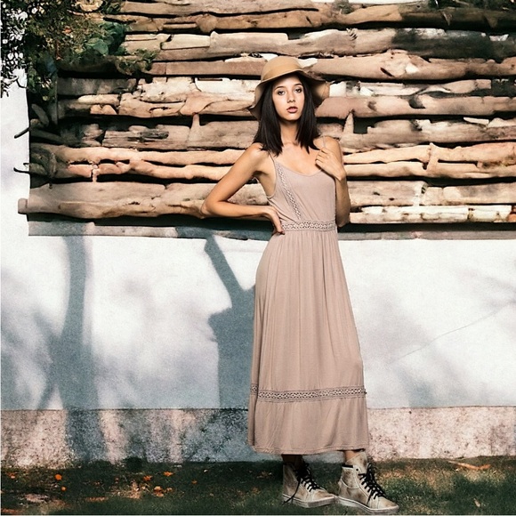 POL | Dresses | Pol Crochet Inlay Midi Dress | Poshmark